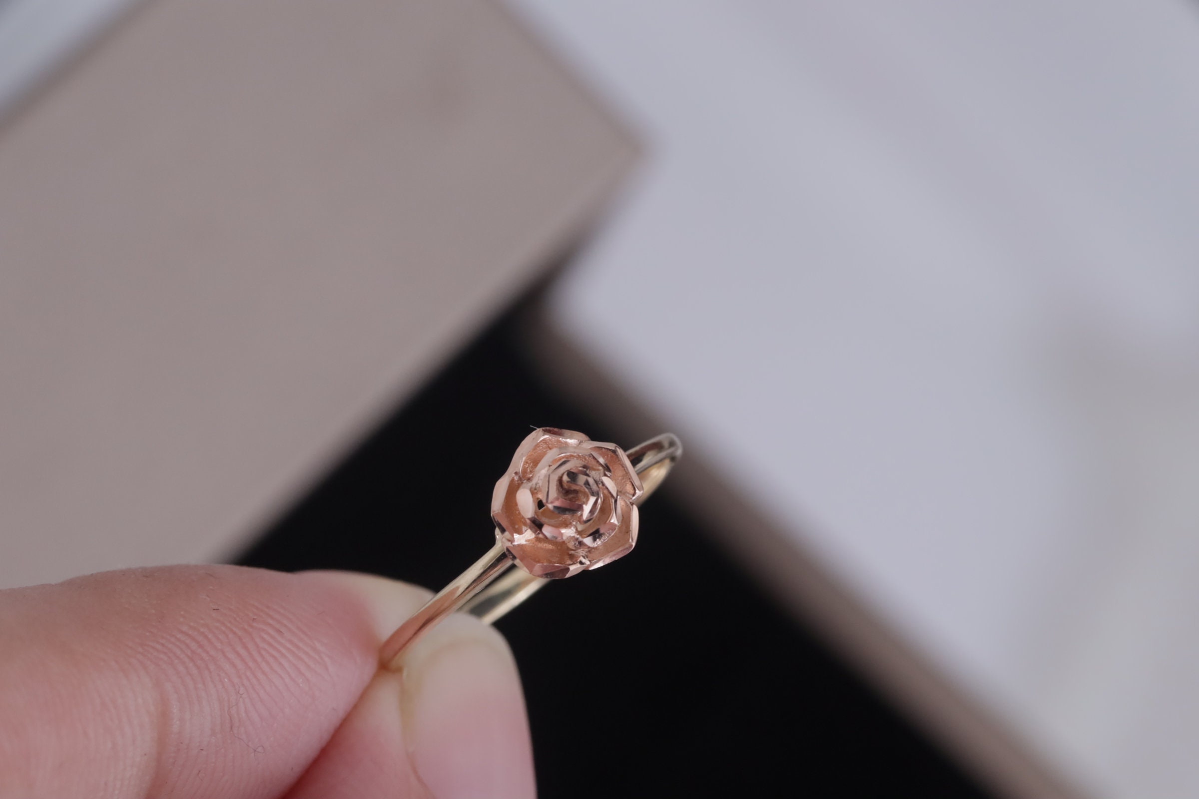 14k Pink Rose Ring / 14k Vintage Flower Ring / Minimalist Gold - Etsy