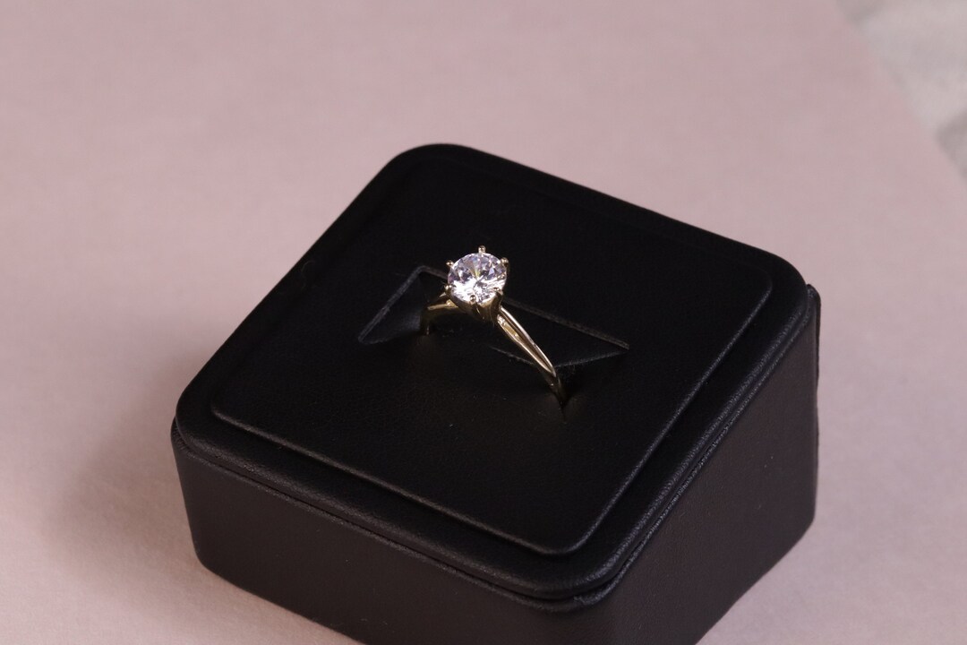 10k Gold Promise Ring / Women Ring / Anniversary Ring / Gift for Her - Etsy