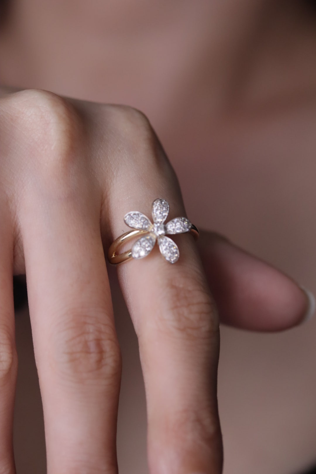 14k Gold CZ Daisy Flower Ring / Flower Ring / Delicate Ring ...