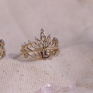 14k 15 Anos Quinceanera Ring / Yellow Gold Cubic Zirconia Crown 15 Ring ...