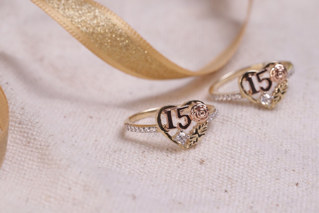 14k Gold Dainty Heart Rose Quince Ring / Best Gift for 15 Anos ...