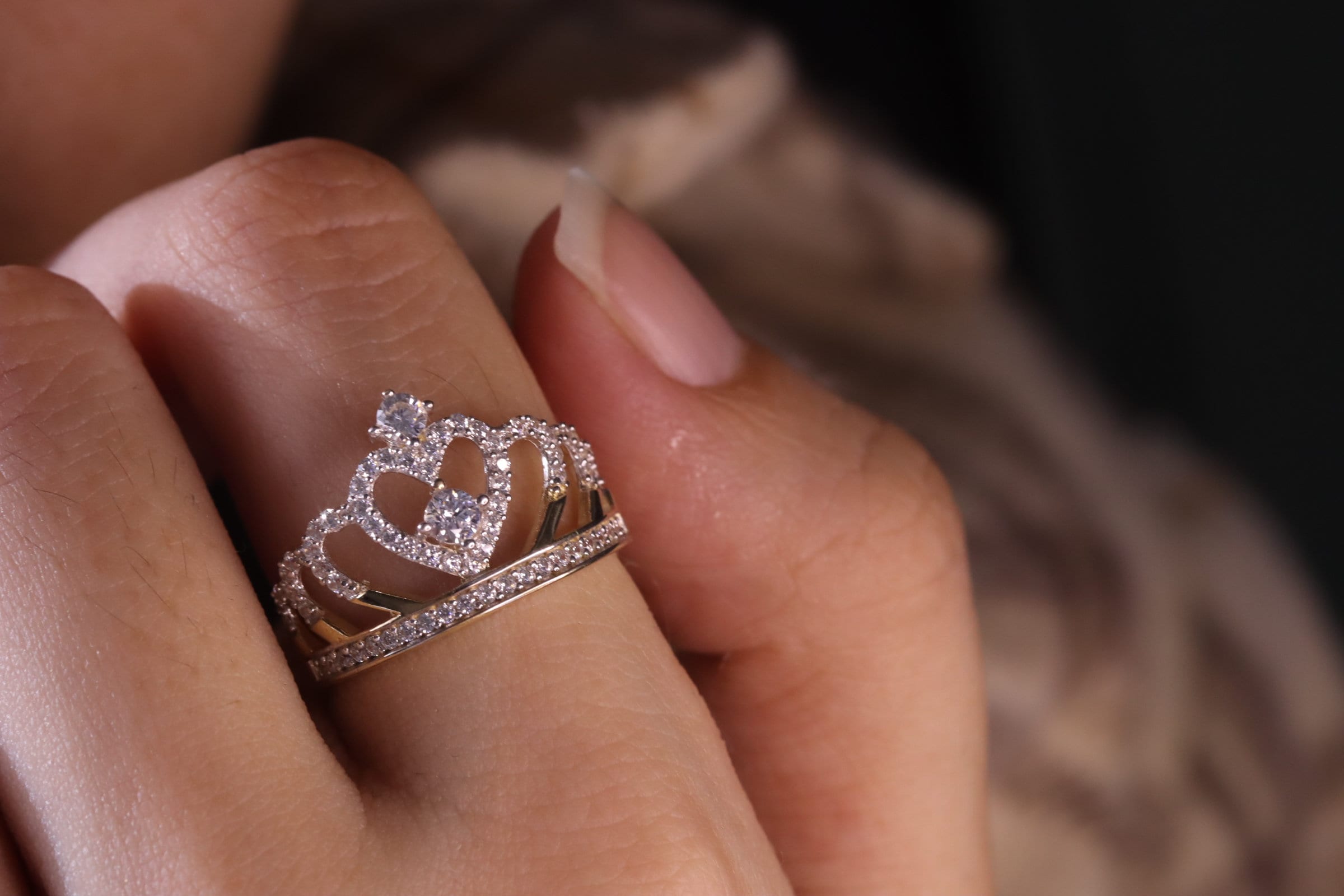 14k Gold Heart Crown Ring / CZ Heart Birthday Crown Ring / - Etsy