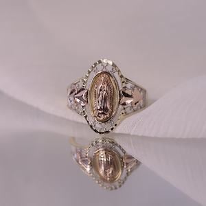 10k Oval Shaped Virgin Mary Ring / Blessed Mother Ring / Diamond Cut ...