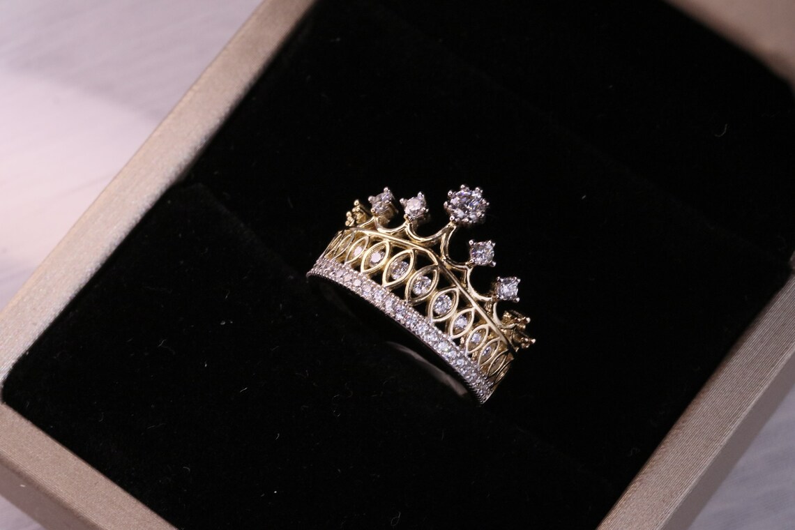 14k Gold Princess Tiara Crown Ring / Yellow Gold CZ Princess - Etsy