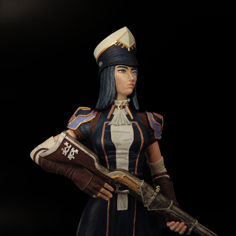 Caitlyn League of Legends Figure - Etsy