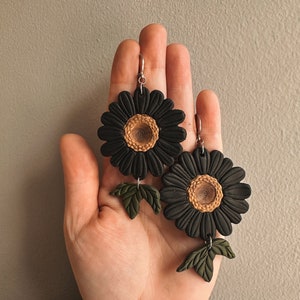 Goth Daisy Earrings, Dark Cottagecore Earrings, Trendy Whimsigoth ...