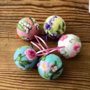 Small Flower Baubles, Tree Decoration, Spring Decoration, Gardeners ...