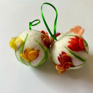 Small Flower Baubles, Tree Decoration, Spring Decoration, Gardeners ...