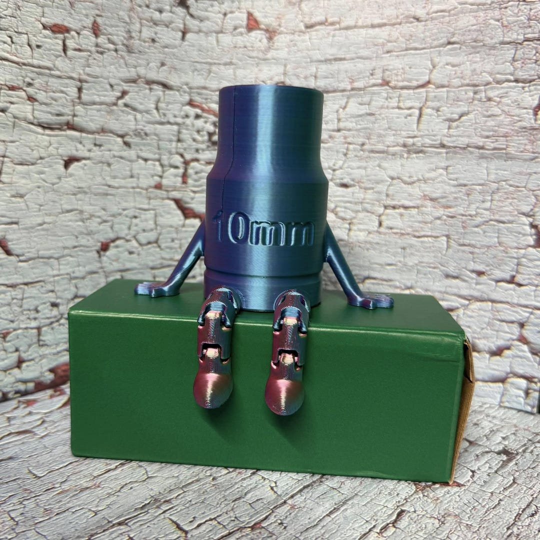 3D Printed Socket Buddy Fidget Toy Desk Buddy Shelf Buddy Work Desk Toy ...