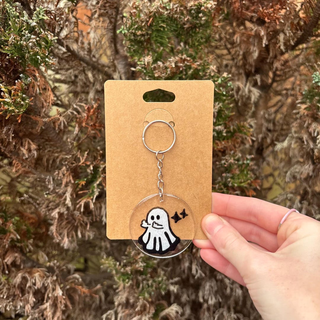 Middle Finger Ghost Keyring | Ghost Keyring | Swearing Keyring | Spooky ...