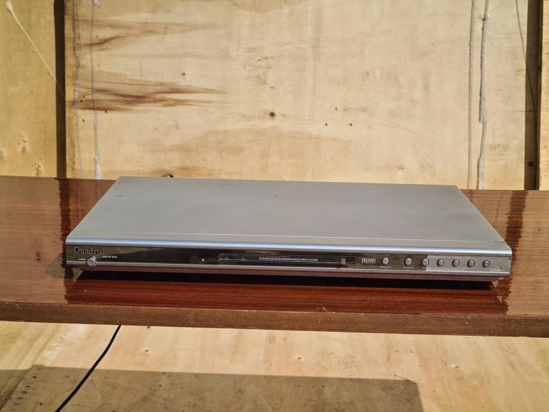 Quadro DVD Player Model DVD-707 Divx With Dolby Atmos Technology, Retro ...