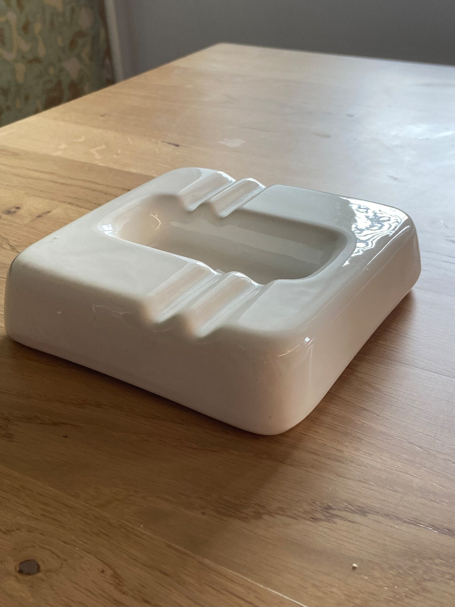 Vintage White 1970s Retro Ashtray - 20 X 20 Cm - Etsy