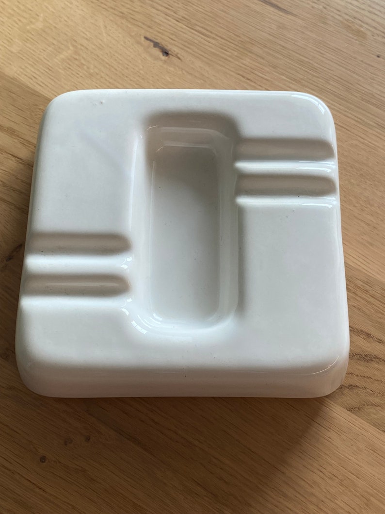 Vintage White 1970s Retro Ashtray - 20 X 20 Cm - Etsy