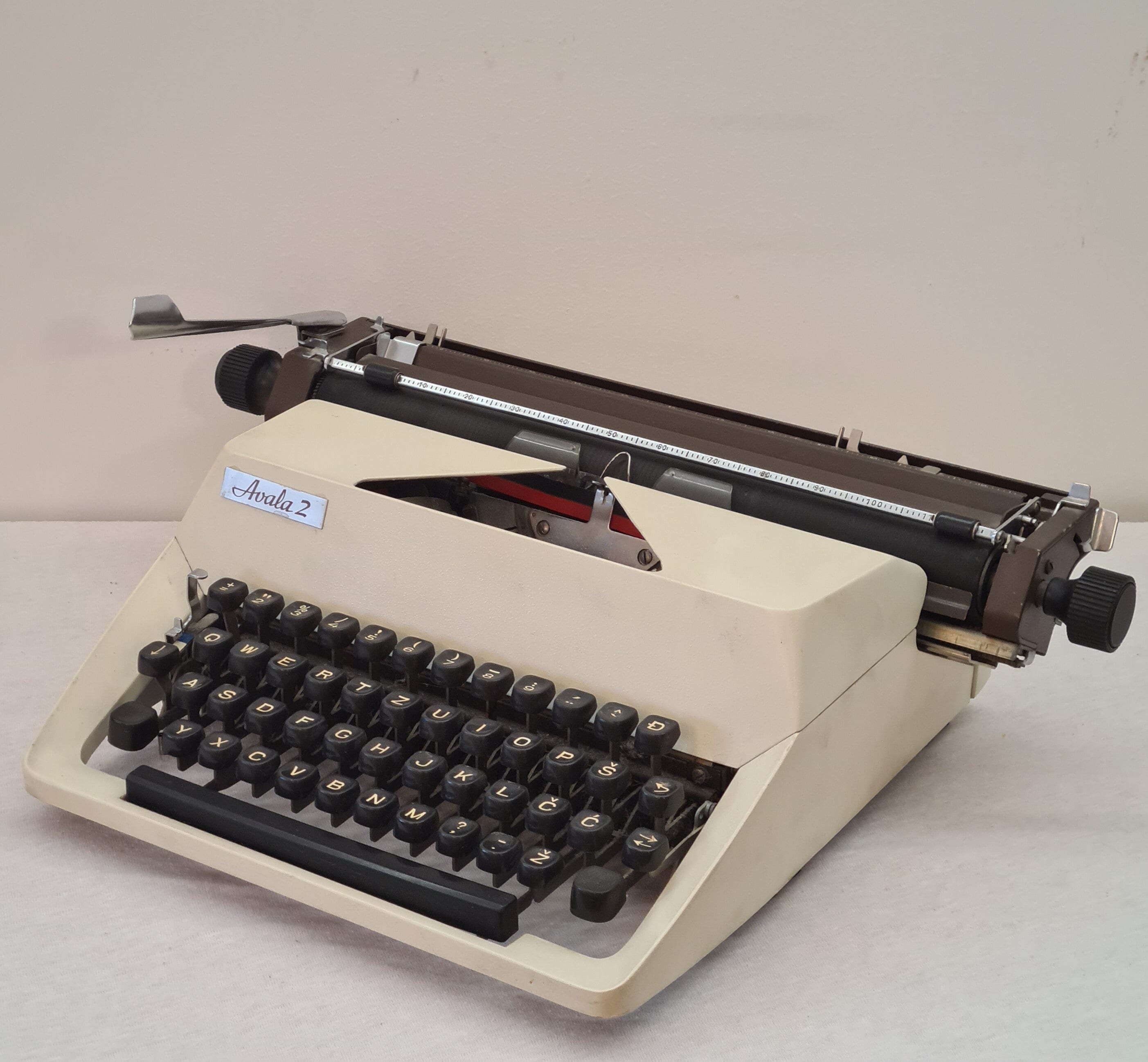 Well-preserved Avala 2 Writing Machine - Vintage Typewriter Without ...