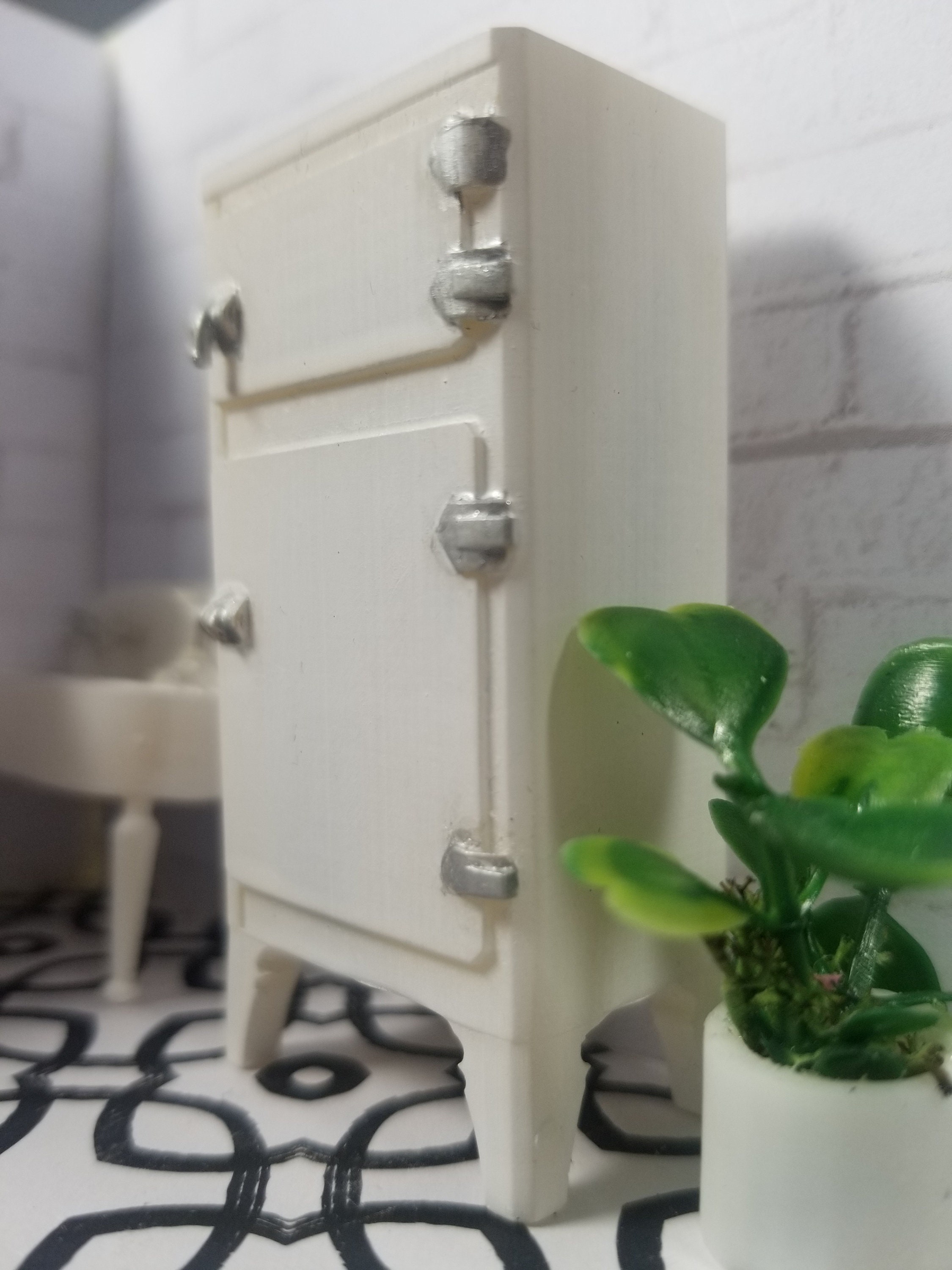 Miniature Ice Box Fridge1:24 Scale - Etsy UK