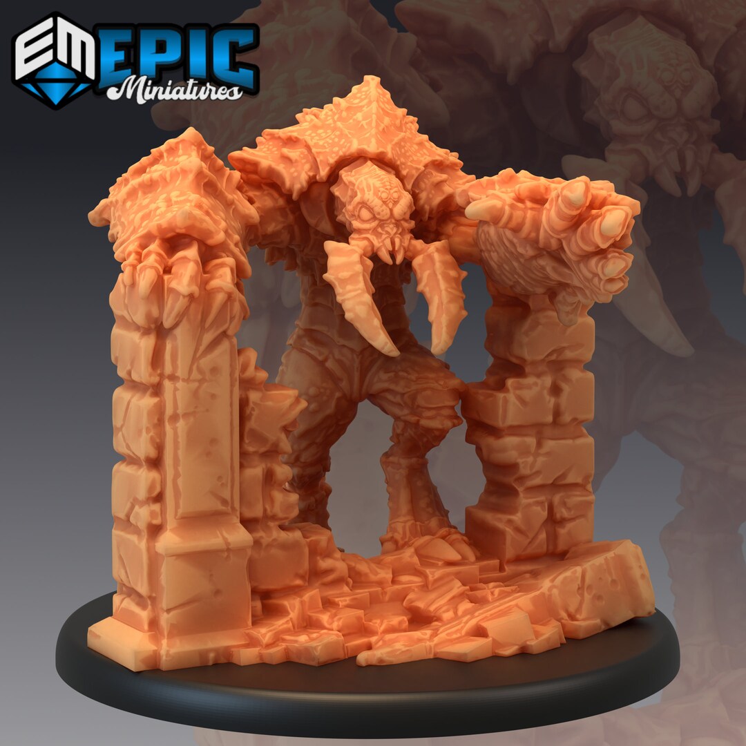 Umber Hulk Breaking Wall - Epic Miniatures | Insect, Beast, Breaking ...