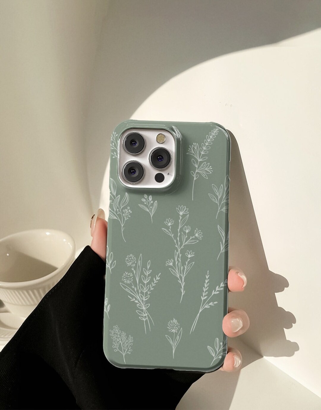 Simple Line Drawing Flowers Case for iPhone 15 14 13 12 11 Pro Max Case ...