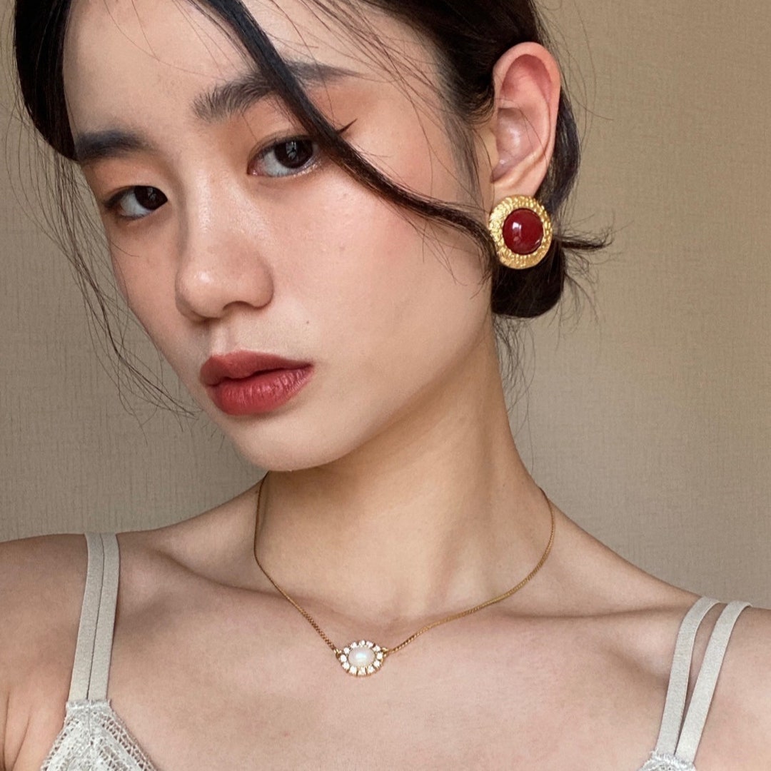 RED STUD Earrings Dark Red Studs Round Stud Clip on - Etsy