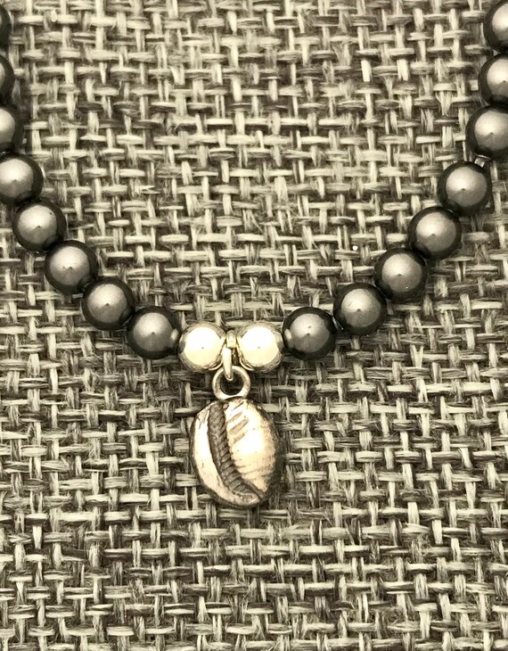 Concha de vaca de plata pura en el brazalete elástico de perla | Etsy