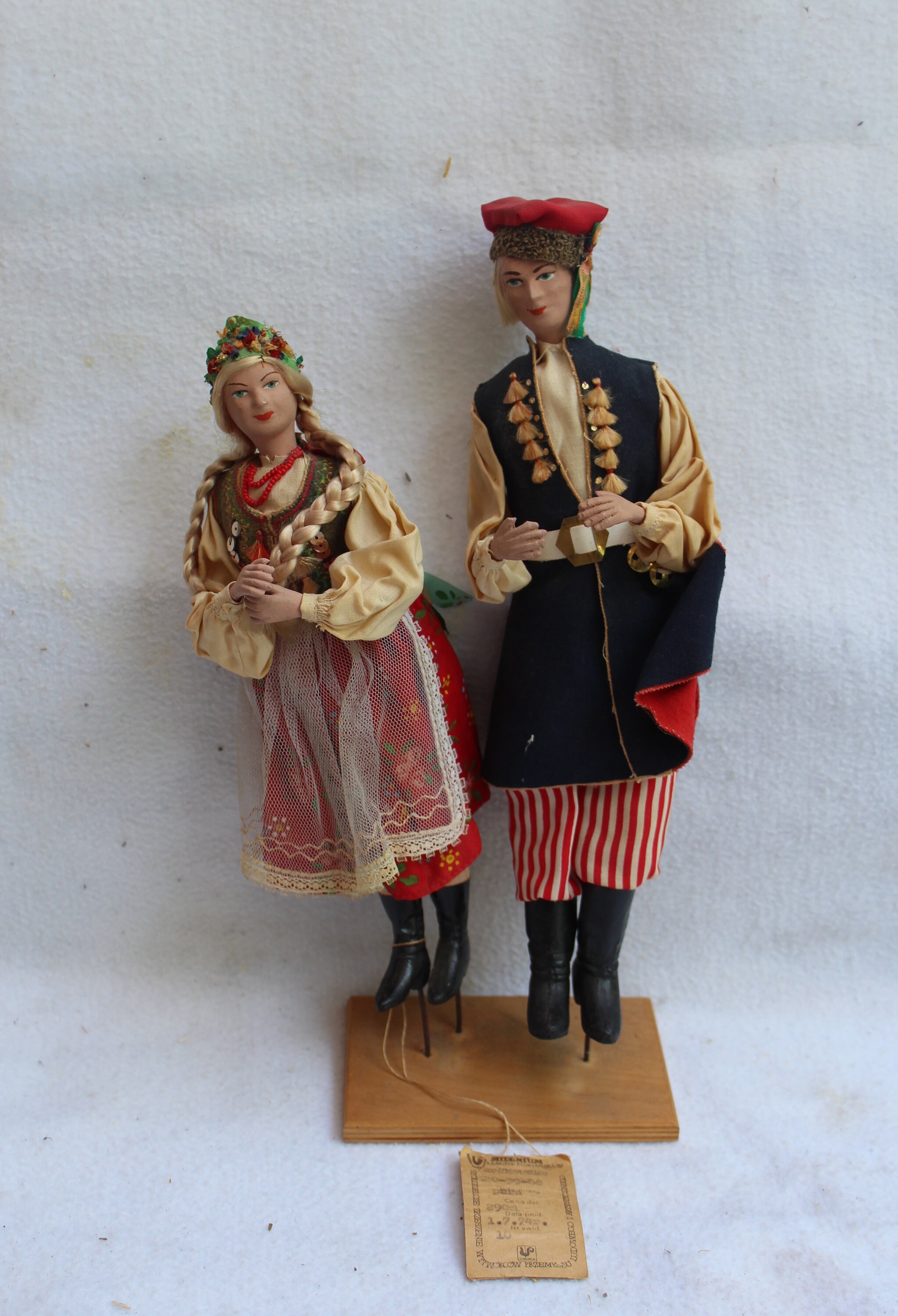 Russian Wooden Figurines - Etsy