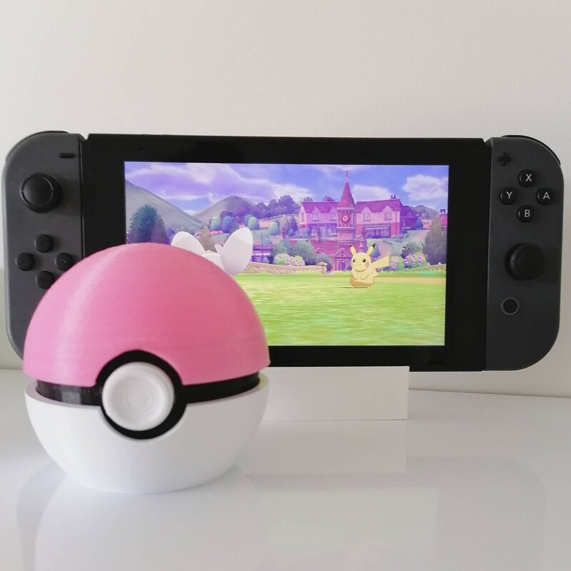 Pokeball Holder - Etsy UK