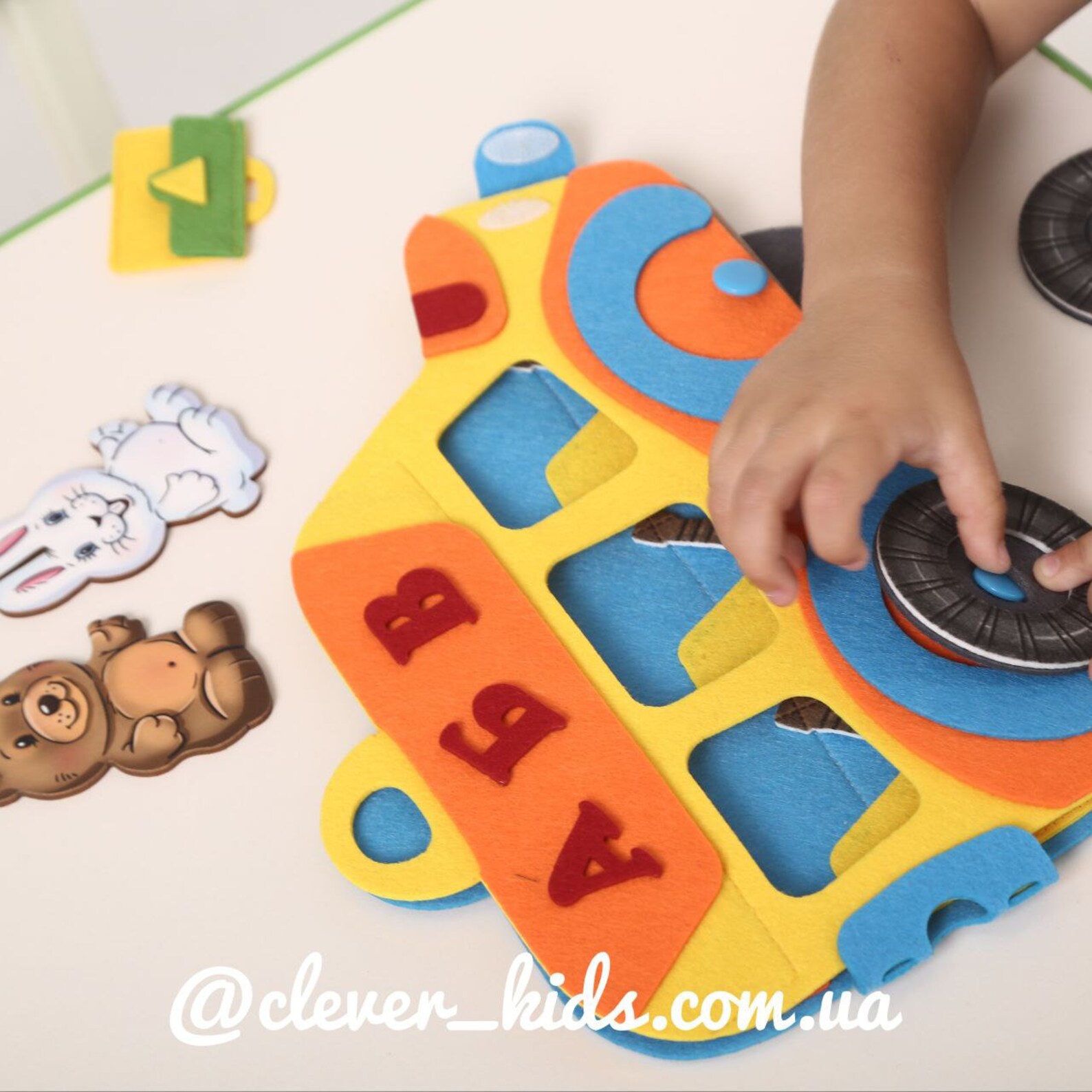 Felt Montessori Educational Kids Educational Book "let's Go to School ...