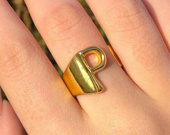 P Name Gold Ring - Etsy