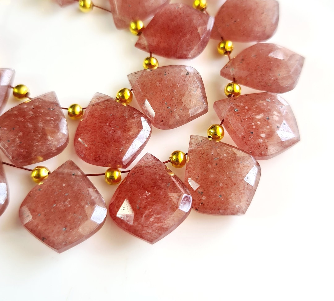 Buy Strawberry Quartz Gemstone Faceted Briolettes Leaf Shape Online in ...