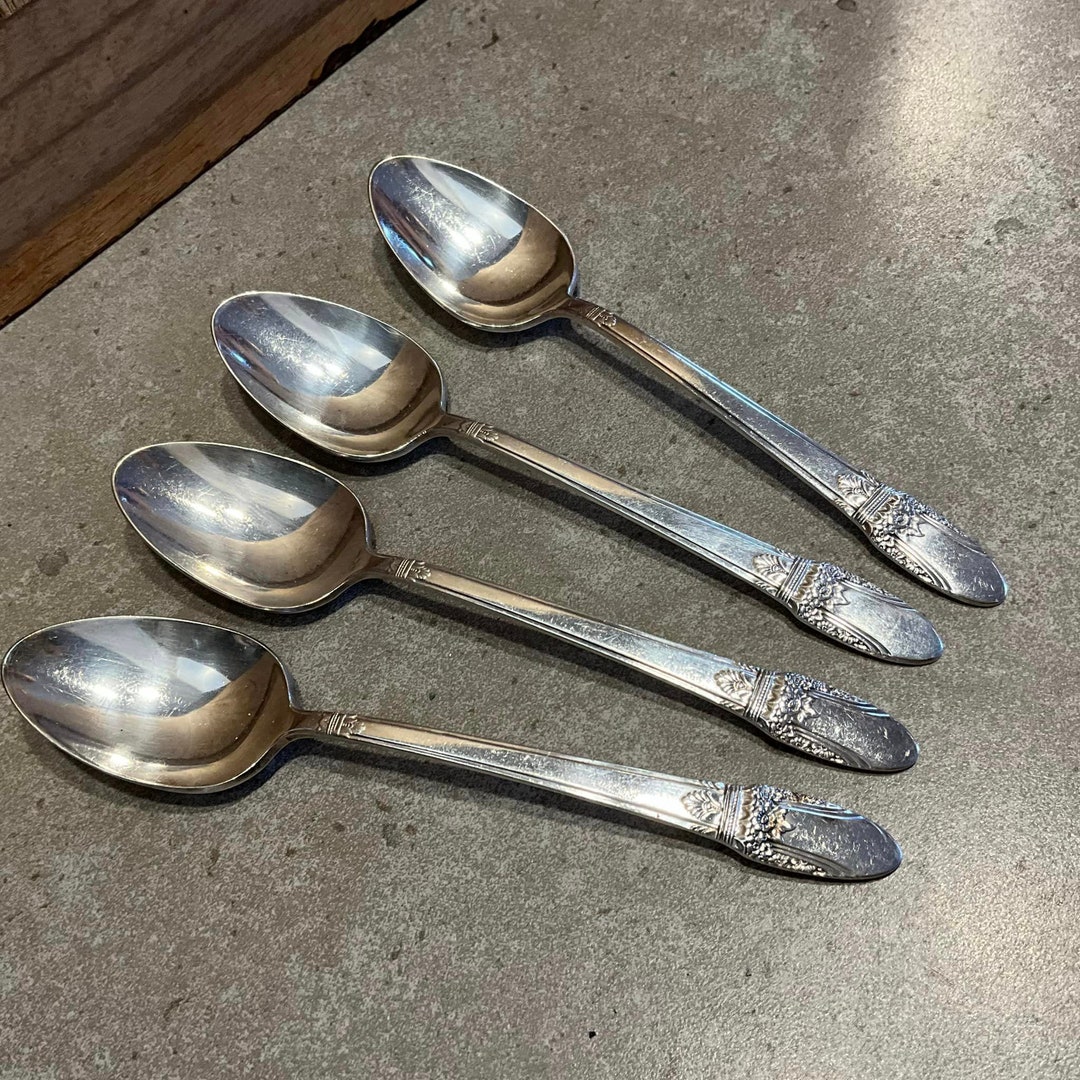 4 Vintage Rogers Bros Silver Plated Spoons - Etsy