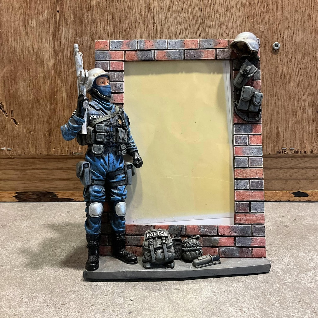 3D Vintage Blue Hats of Bravery Police Photo Frame, Picture Frame ...