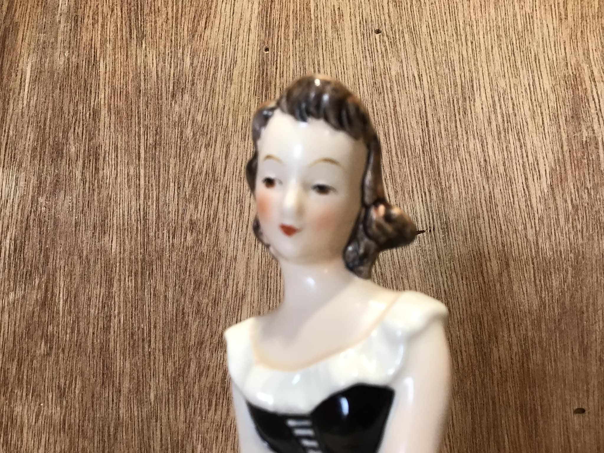 Vintage GOEBEL Figurine Lady With Dog, Made in W Germany. - Etsy