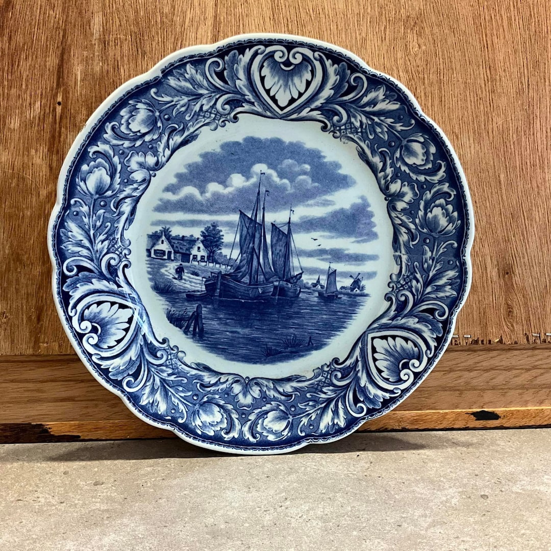 Royal Sphinx Maastricht, Made in Holland , Blue Delft Wall Plate Wall ...