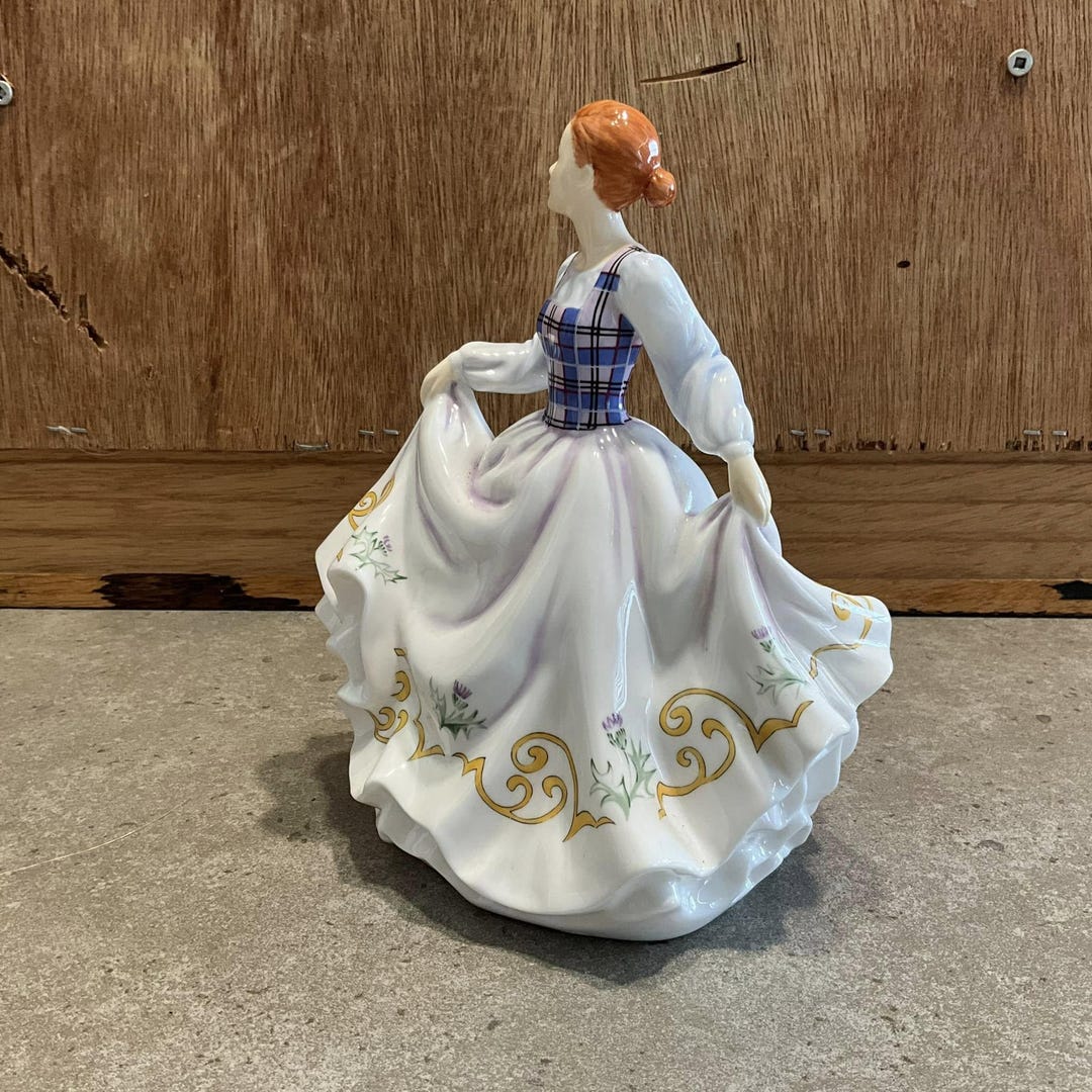 The English Ladies Co. Lady Figurine, Celtic Ladies, Bonnie Lass ...