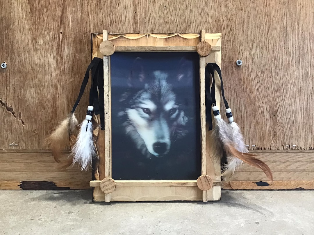 Rustic Wood Framed Wolf Picture Lenticular Art Native Art Style Optical ...