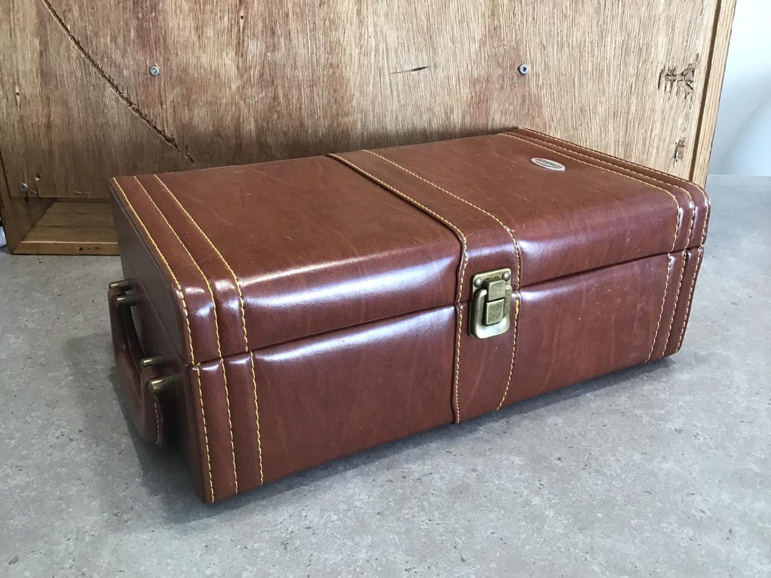 Trudeau Wine Travel Case for 2 Wine Bottle Holder and 5 Bar Accessories ...