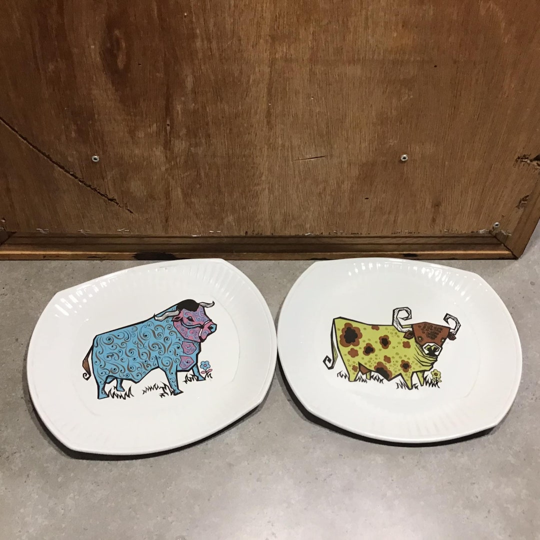 2 Beefeater Plates, Made in England, English Ironstone Staffordshire ...