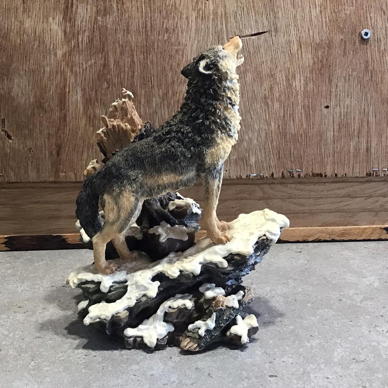 Wolf Sculpture - Etsy