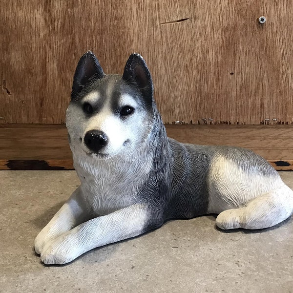 Large Husky Statue - Etsy