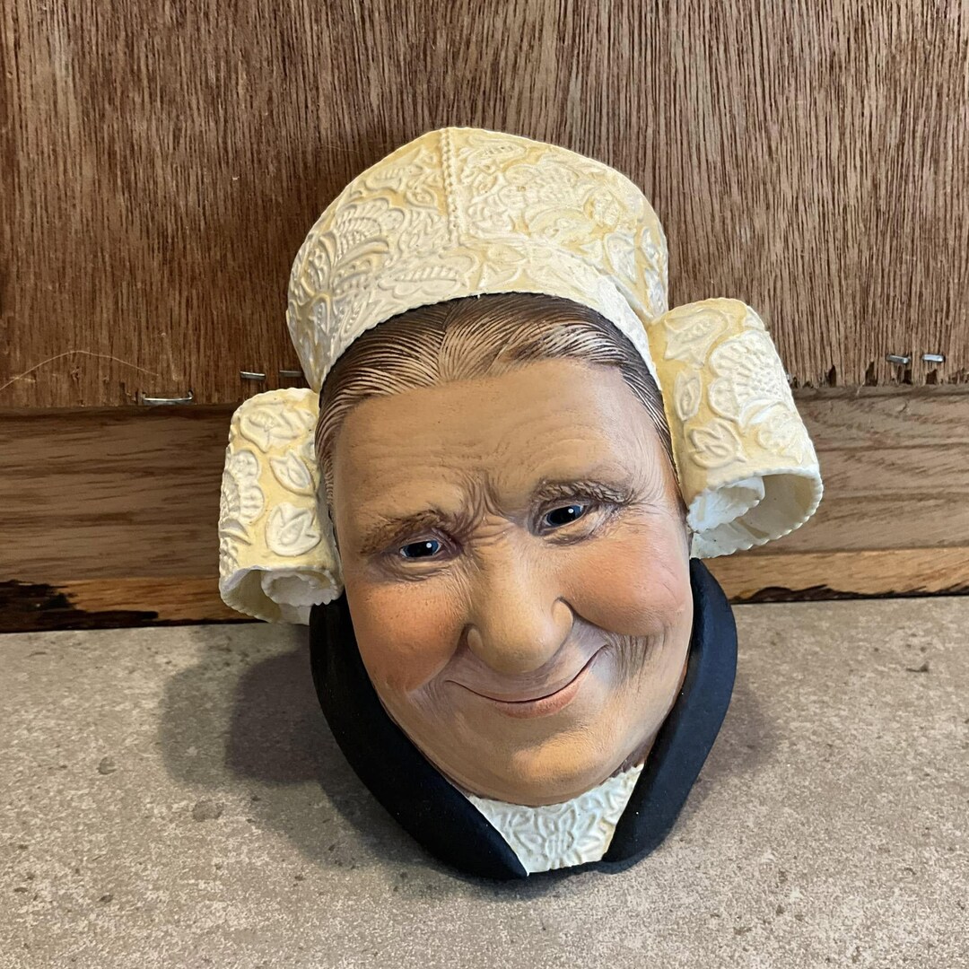 BOSSONS England Bretonne Lady, 3D Wall Decor/art, Chalkware, Vintage ...