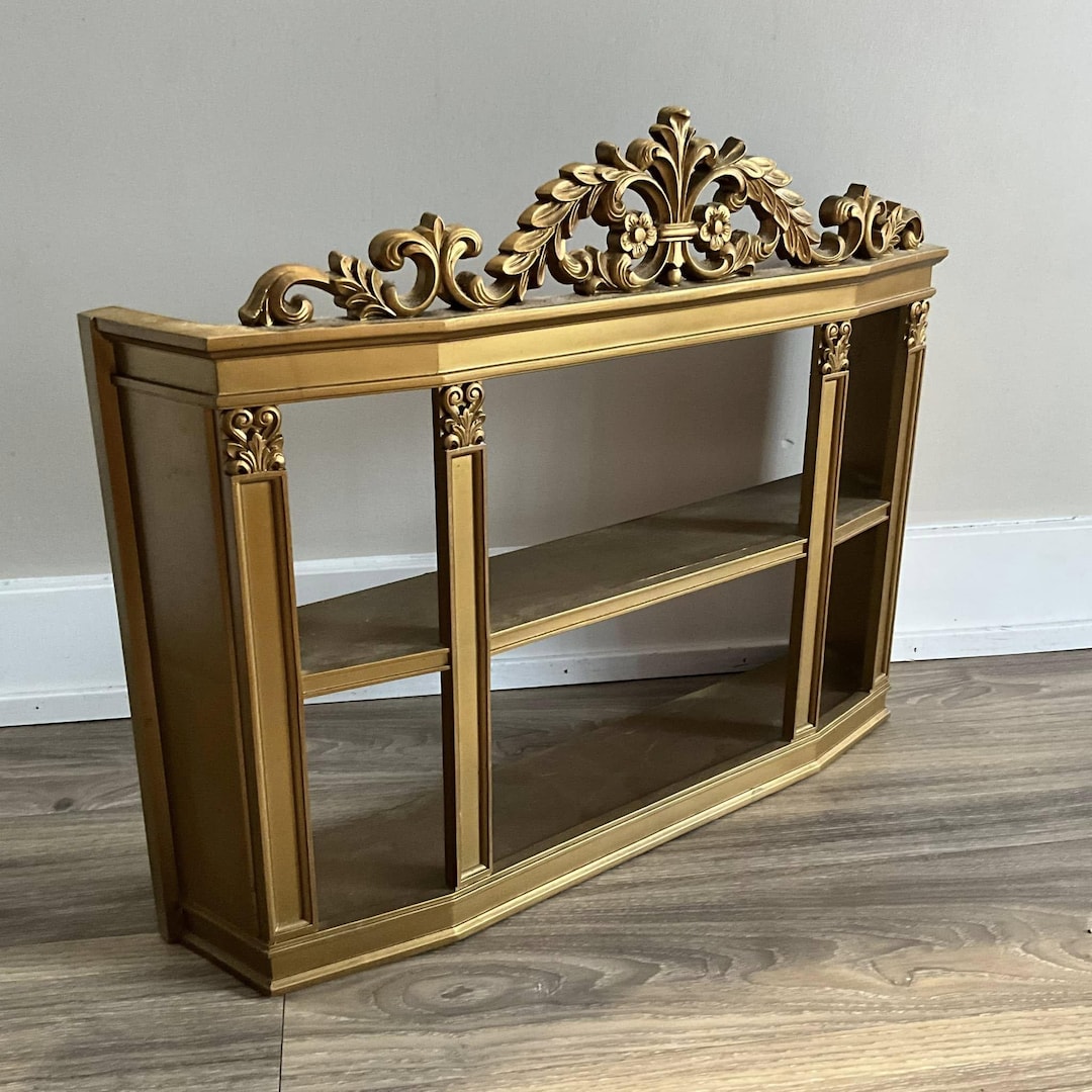 Vintage SYROCO Gold Curio Shelf: Ornate Hollywood Regency Wall Display ...