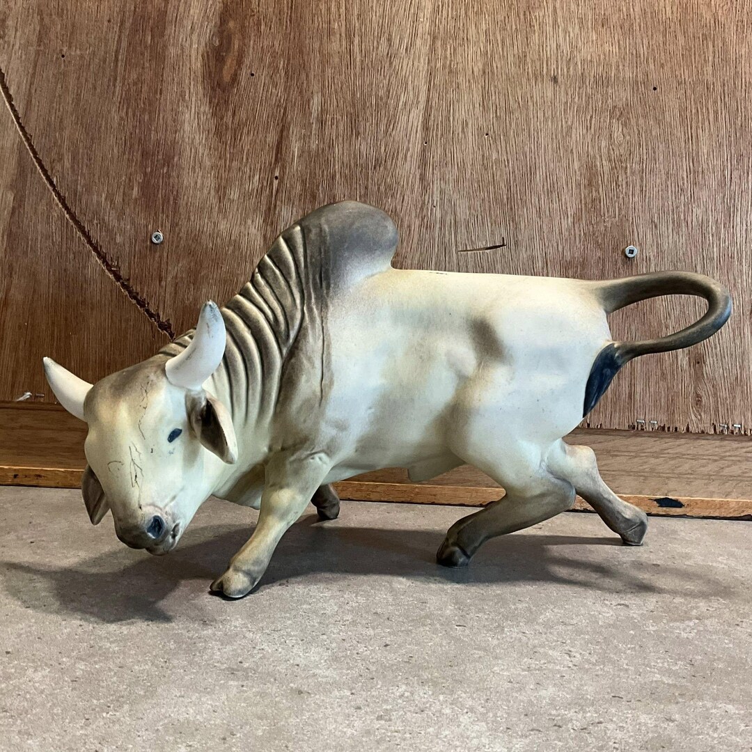 Amazing Breyer Vintage Steer, Bull Model Figurine - Etsy