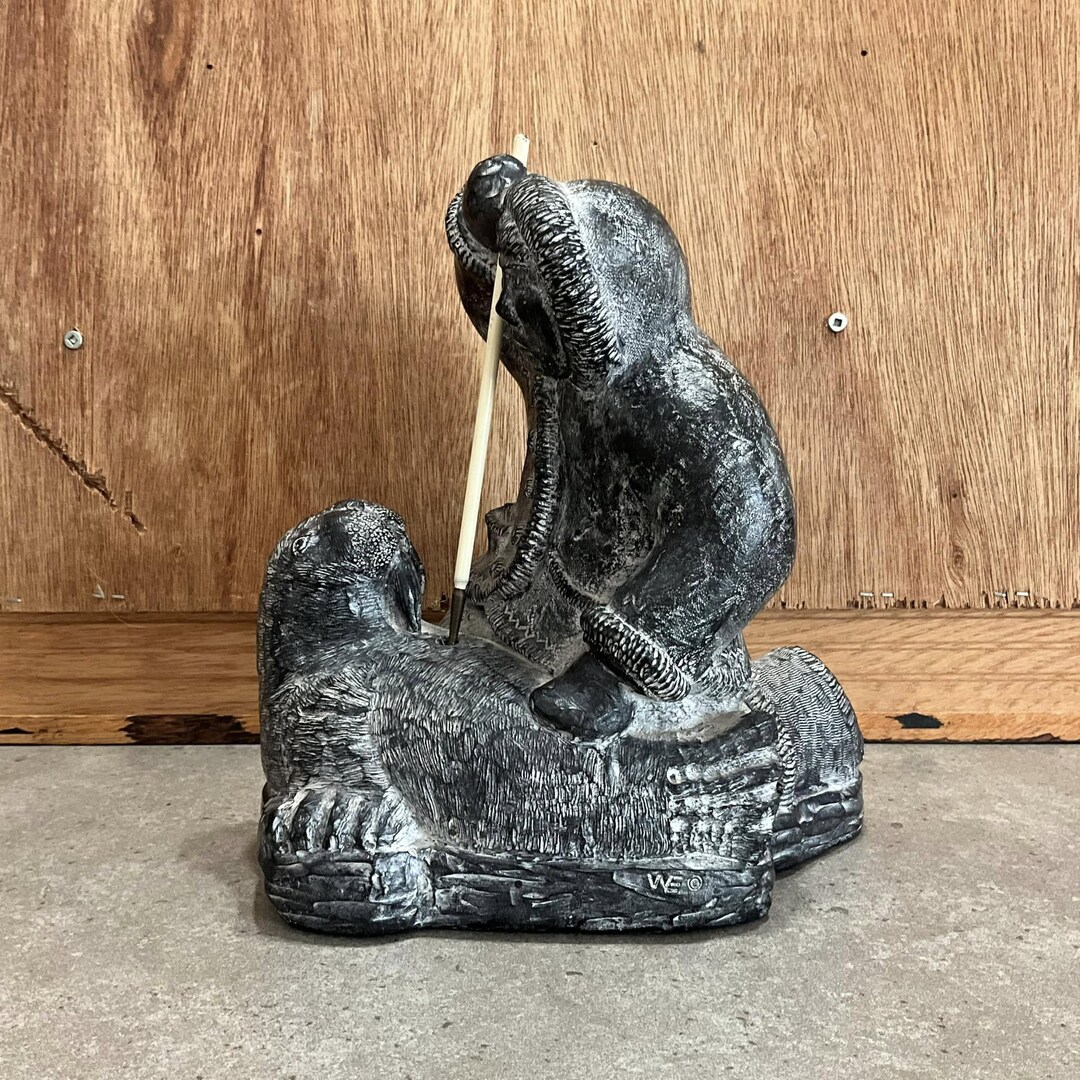 Large 9.2" Eskimos Hunter With Seal Statue - A Wolf Original - Hand ...