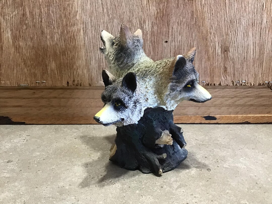 3 Wolfs Heads Bust Sculpture - Etsy