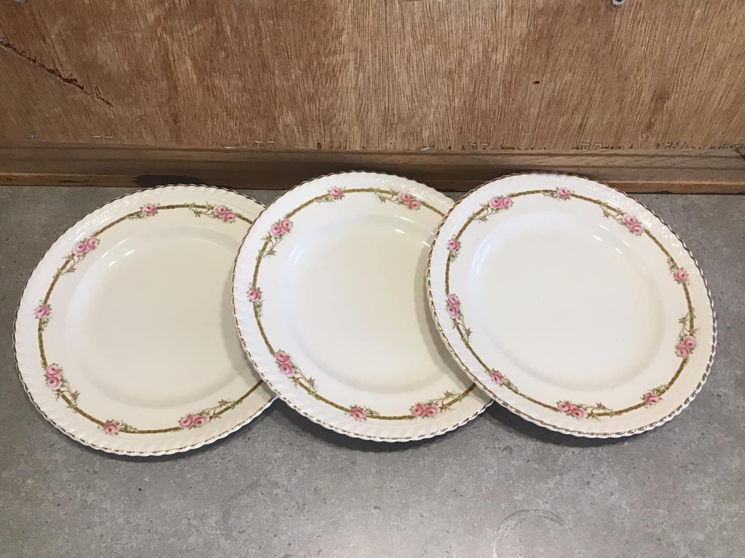 3 Vintage Old English Johnson Brothers Plates Made in England - RARE - Etsy