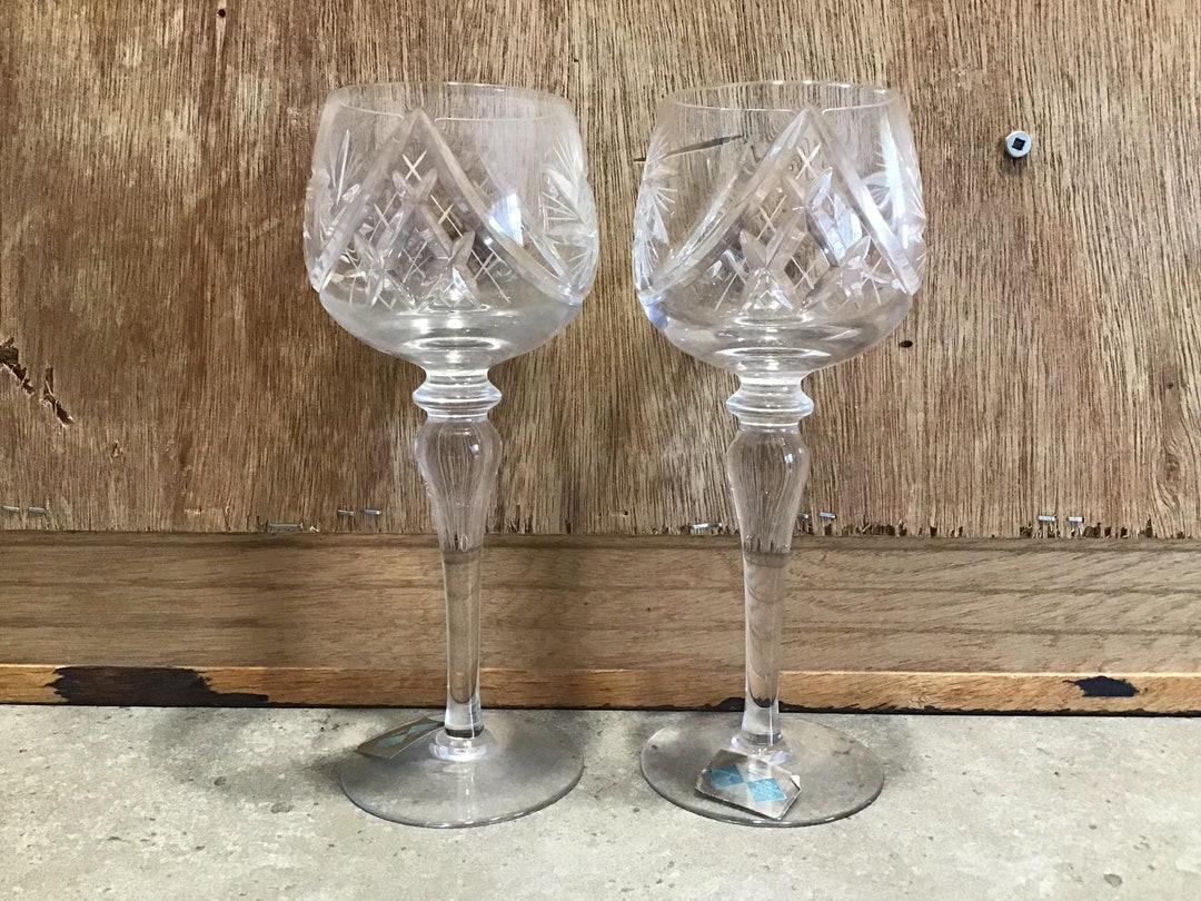2 Vintage Crystal Wine Glasses Pinwheel Pattern Made in Hungary - Etsy
