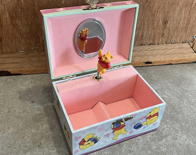 Kriesler Winnie the Pooh Jewelry Box - Musical Box - Etsy