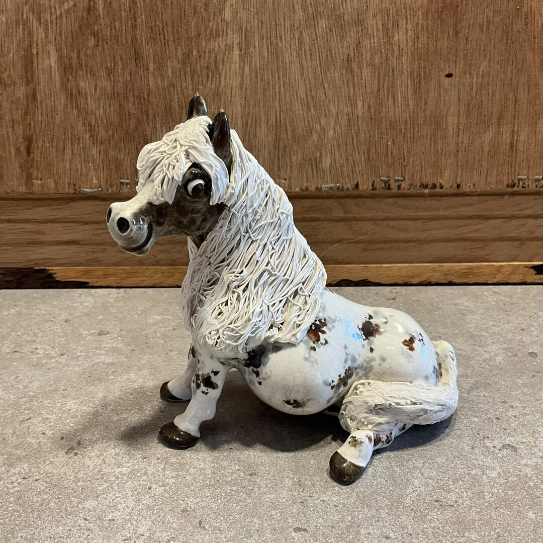 Cheval Ceramics Spaghetti Pony Horse Ornament, Spaghetti Pottery Seated ...