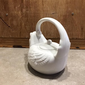 White Ceramic Teapot Bird - Etsy