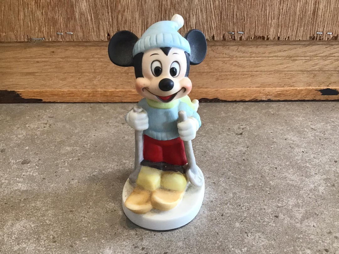 Vintage Walt Disney Productions Mickey Mouse Winter on the Slopes ...