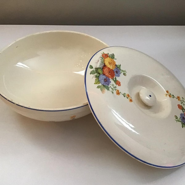 Universal Pottery - Etsy